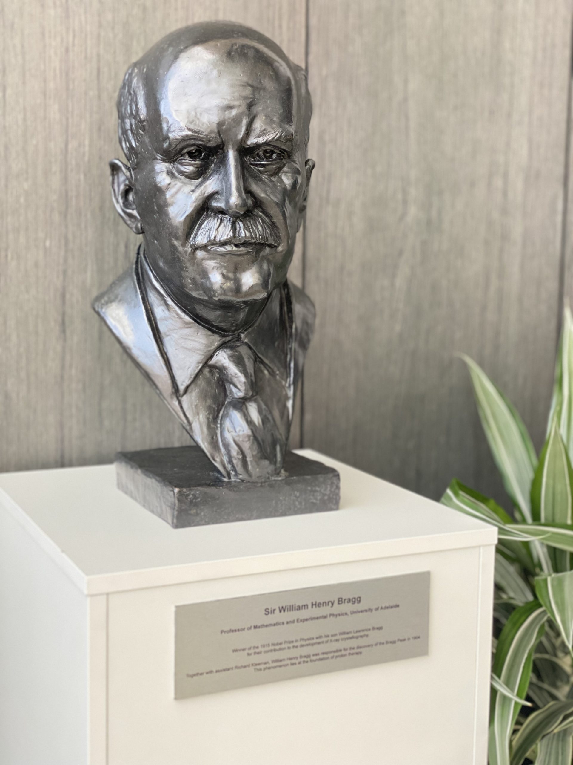 Who Are the Braggs? - Australian Bragg Centre for Proton Therapy